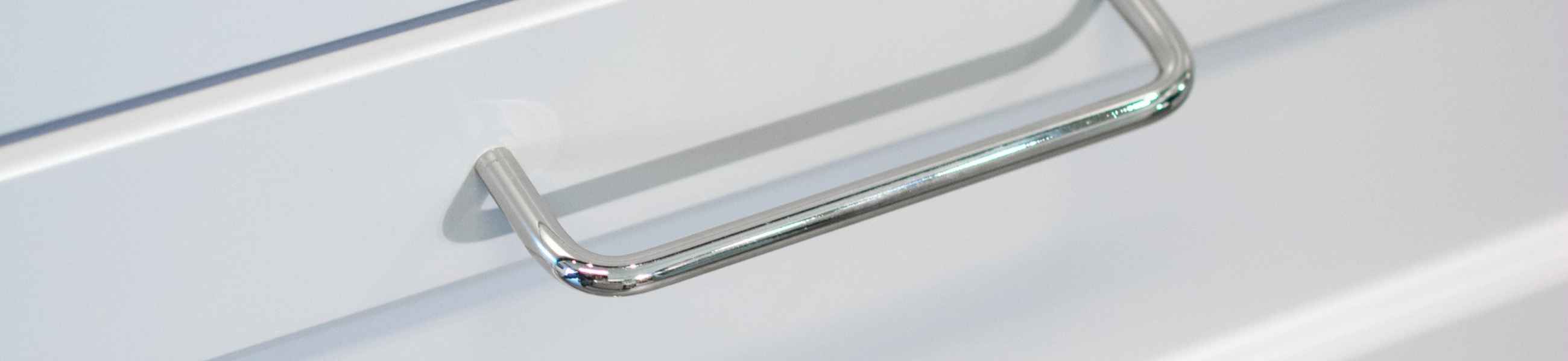 Chrome Kitchen Handles & Furniture Handles | Beslagonline.com