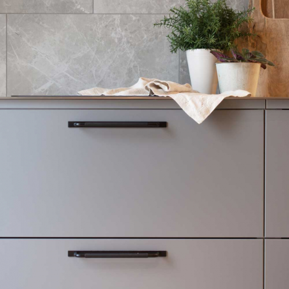 Handle Helix/Back Plate - Matte Black | Beslagonline.com