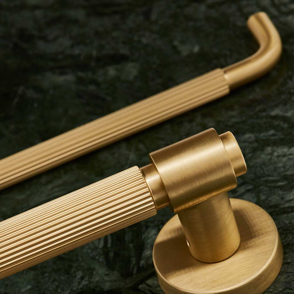 Handle Helix Stripe - Brass | Beslagonline.com